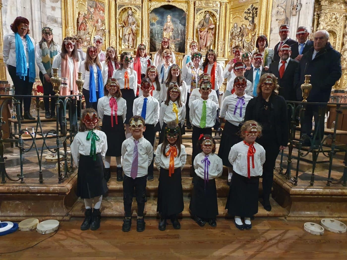 Briones da la bienvenida a la Navidad con un concierto del Coro Parroquial